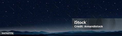 산 풍경이 있는 밤하늘 별이 빛나는 수평선 짙푸른 하늘 코스모스 은하의 우주 배경을 가진 아름 다운 우주입니다 여행 배경에 대 한 밤에 별 필드의 벡터 배너 0명에 대한