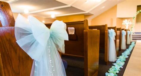 27 Inspiring Church Wedding Decoration Ideas Ruby And The Wolf