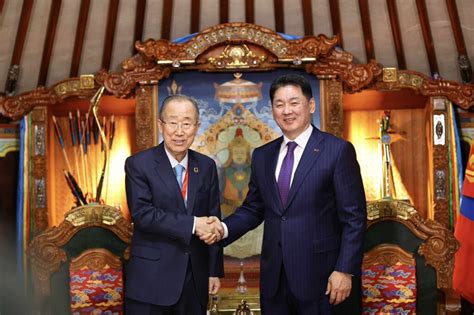 Ерөнхийлөгч У Хүрэлсүх НҮБ ын 8 дахь Ерөнхий нарийн бичгийн дарга Бан Ги Мүнийг хүлээн авч уулзлаа