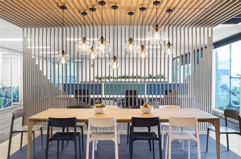 Click On Screens Technical Datasheet Sculptform