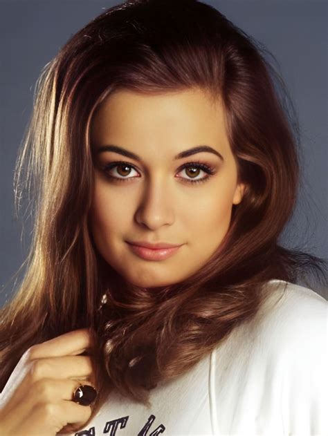 Valerie Leon Model Age Wiki Photos Videos Height Weight And More
