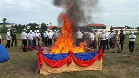 កម្ពុជា បន្ត ដុត បំផ្លាញ គ្រឿង ញៀន ប្រមាណ ជិត ៦៣ គីឡូ ក្រាម Tnaot