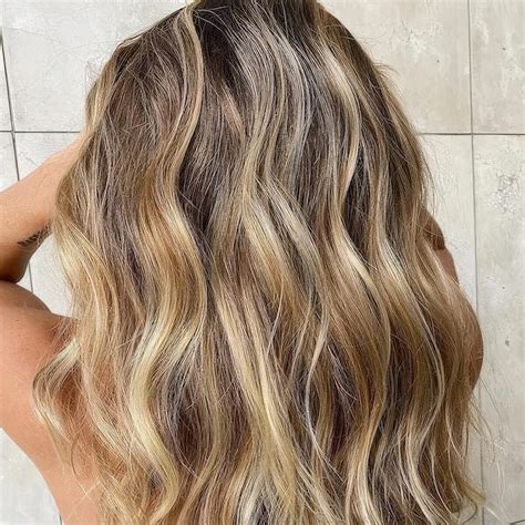 20 Beach Blonde Hair Ideas And 4 Tips Styleoholic