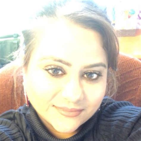 Zehra Sana Rizvi Linkedin