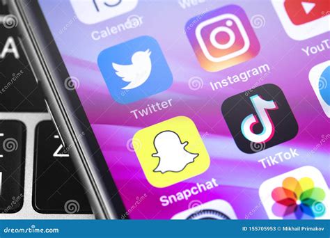 Twitter Instagram Snapchat TikTok Icons Apps Editorial Stock Photo Image Of Close