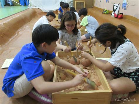 검단선사박물관에서 진행한 유물발굴 체험 고고학올림픽 오마이포토