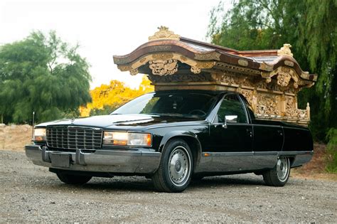 Purchase Used 1990 Cadillac Fleetwood Brougham Hearse New Coffin 2