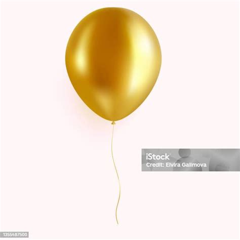 투명 한 배경에 고립 된 골드 헬륨 풍선 현실적인 스타일의 골든 발롱 공기 주입에 대한 스톡 벡터 아트 및 기타 이미지 공기 주입 기념일 날기 Istock