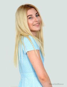 Lilly Bella Wiki Biography Age Height Weight Birthday Net Worth