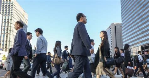 서울 직장인 통근 시간 53분 인천·경기 거주자보다 길어