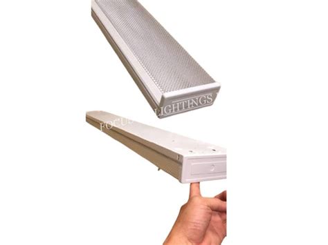 Acrylic Cover Rectangular T8 Led Lamp Fitting 4ft Focus De