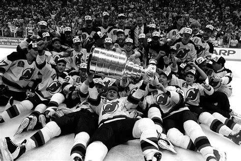 Claude Lemieux 4 Time Stanley Cup Champion Dies At Age 60 Yahoo Sports