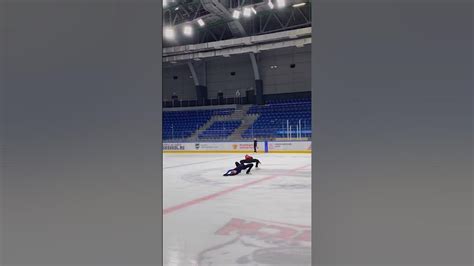 Саша Трусова со своим фирменным элементом в Красноярске - YouTube