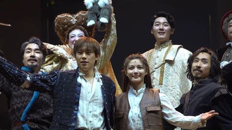 قسمتی از نمایش تئاتر شکسپیر عاشق چوی سو بین و جونگ سومین ویولا دی لسپس