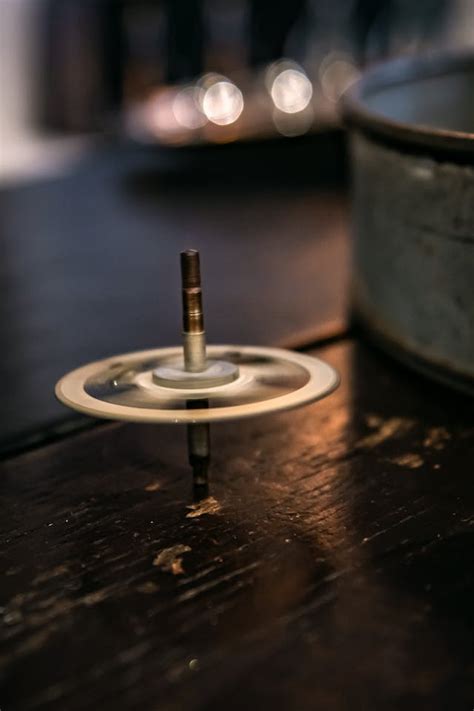 Simple Loading Spinners With Tailwind Sdorradev