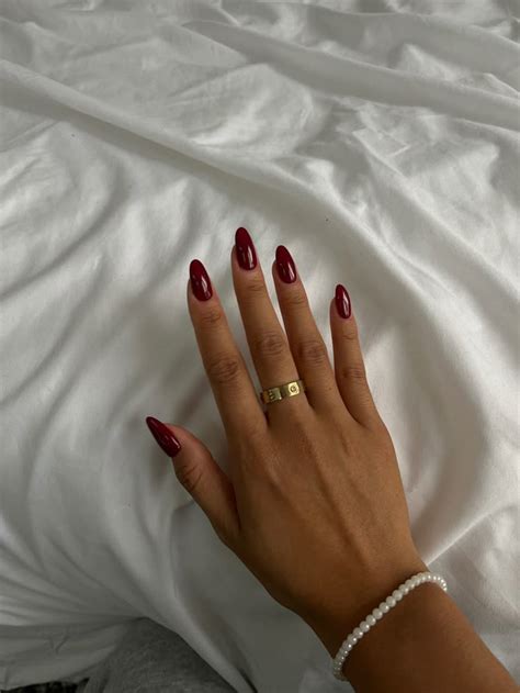 Chic Red Nails Nägel Inspiration Dunkelrote Nägel Schöne Nägel