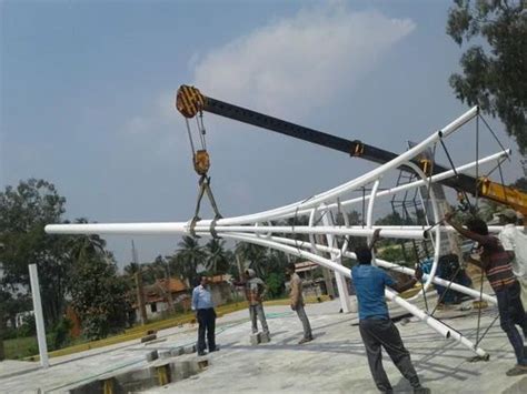 Steel Prefab Space Frame Tensile Structure At Rs 325 Square Feet In