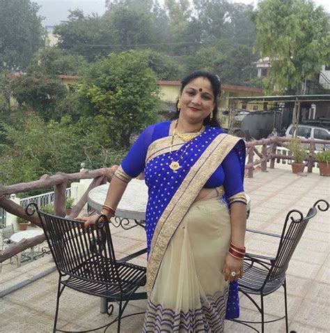 Girls Cloth Women Fashion Indian Desi Mom And Desi Girls Hot Saree