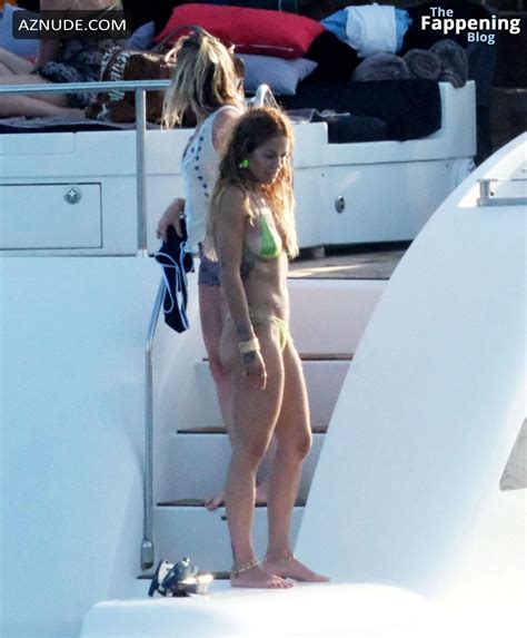 Rita Ora Sexy Spotted Showing Off Her Sizzling Bikini Body On A Yacht In Ibiza Aznude