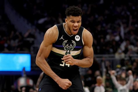 Watch Giannis Antetokounmpo Bulldozes His Way To Rim For Massive Slam