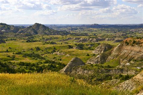 North Dakota Travel Guide