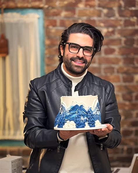 ‎على قاضى نظام Ali Ghazinezam‎ ‎نگفته بودم؟ عشق از “جهان کوچک من