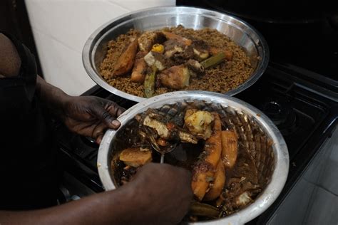 Ceebu Jën Piatto Nazionale Del Senegal Il Vaso Di Pandoro