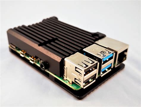 Passive Heatsink Case For Raspberry Pi 4 Cyntech