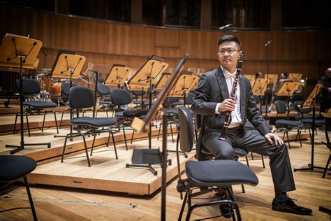 Singapore Symphony Orchestra Ratstands