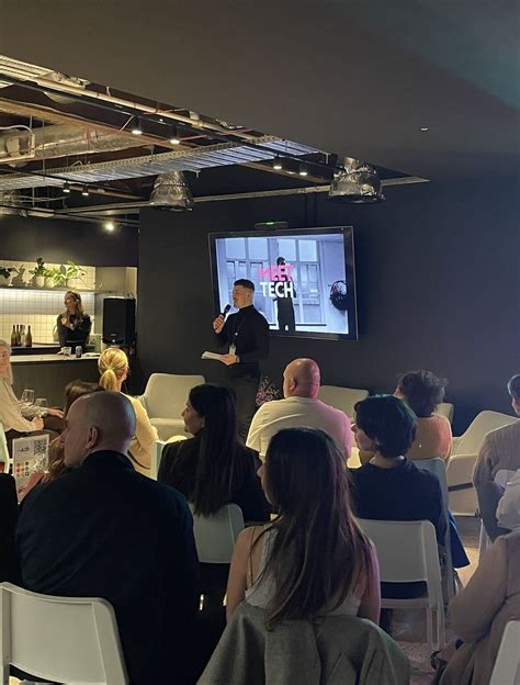 Daphne Soh On Linkedin Meettech Meetup Techsales Melbourne