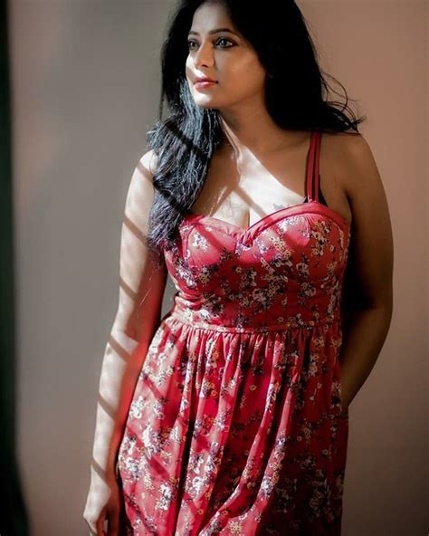 Latest Photoshoot Gallery Of Bigg Boss Fame Reshma Pasupuleti Cine Observer