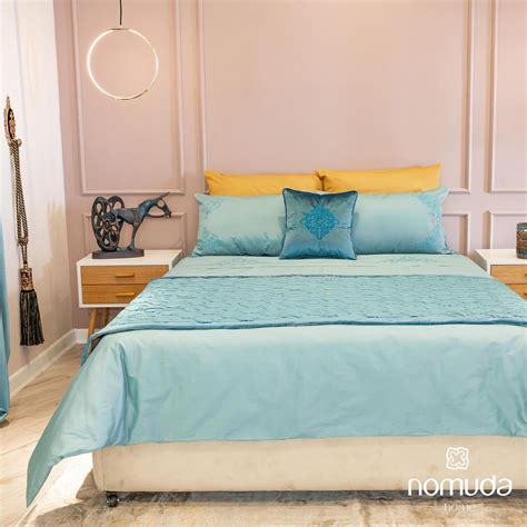 ХААН БУГУЙВЧ ХАТАН СҮЙХ КОЛЛЕКЦ