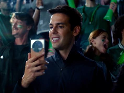 Oppo Estende Parceria Com Kaká Para Final Da Liga Dos Campeões