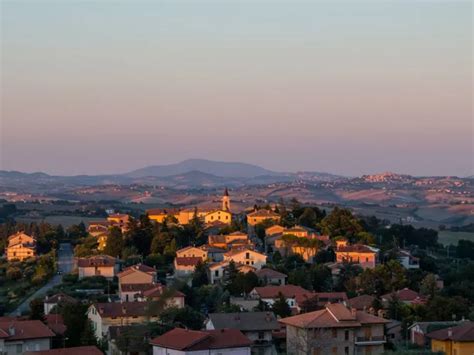 Cingoli Village In Marche Things To Do Italia It