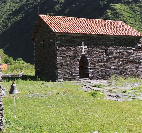 შატილის ხარების სახელობის ეკლესია შატილი