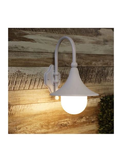 Aluminium Wall Light With Opal Acrylic Diffuser Beme