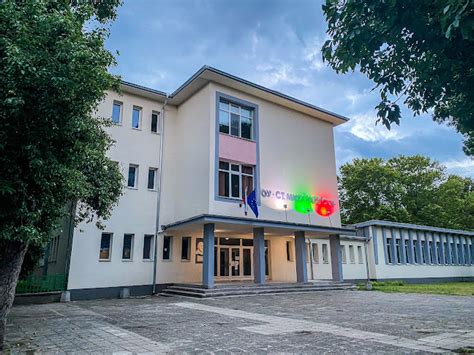 30 отзива за ОУ Стоян Михайловски Училище в Пловдив Пловдив