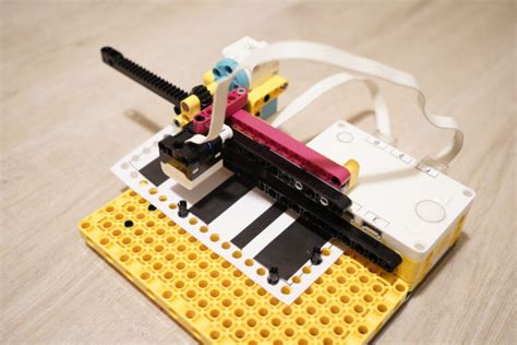 LEGO Spike Color Sensor Prime Or Essential Marek S Microsite