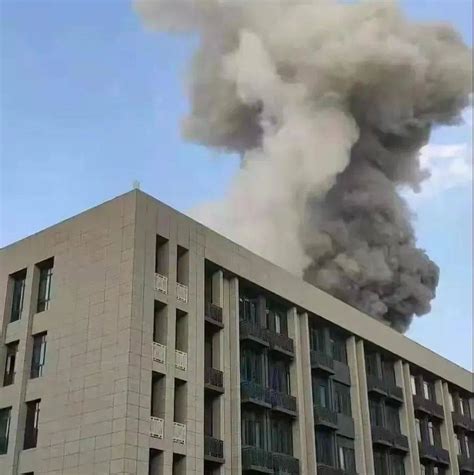 南京一实验室爆炸致2死9伤！高校通报来了 王欣杰