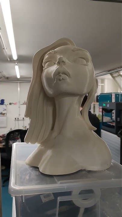 Посмотрите что можно напечатать на 3д принтере Youtube