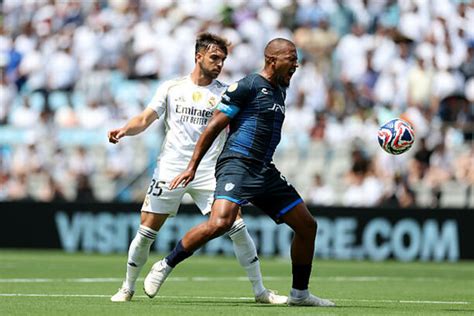 ВІДЕО Рауль Асенсіо вилучений у Реала за фол останньої надії Читайте на Ukr Net