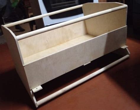 Продам люльку для новорожденного. Новая. Можно качать на полу, или ...