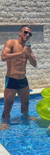 Fernando Sobral Jogador De Futebol Brasileiro Soccer Player LPSG Fernando Sobral Jogador De Futebol Brasileiro Soccer Player LPSG