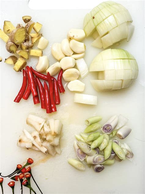 Rendang Curry Paste Daffodil Kitchen