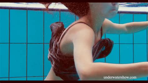 Nata Dives In And Wiggles Her Ass