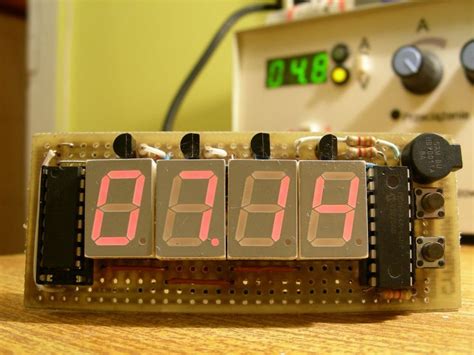 Led Pic16f84a Clock On Universal Board