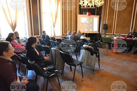 Институтът за етнология и фолклористика с Етнографски музей при БАН бе домакин на кръгла маса за