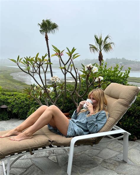 Alyssa Julya Smith Feetforum