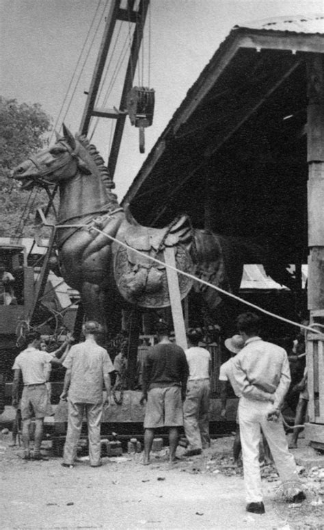 เรารัก บรรพบุรุษไทย Added A New Photo เรารัก บรรพบุรุษไทย