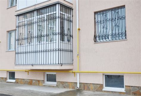Metal Grid For Windows And Balcony Protection House Balcony Window With Iron Security Bars